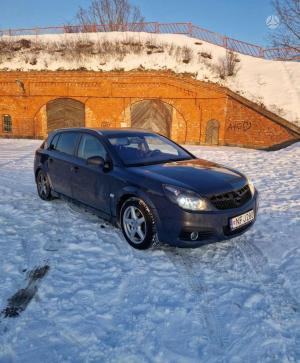 Zils Opel Signum 2006 Kauņa, ar dzinēja tilpumu 1.91 L un nobraukumu 308 tūkst. km par 1550 €, foto 3 vietnē AUTOMOTO.COM.LV