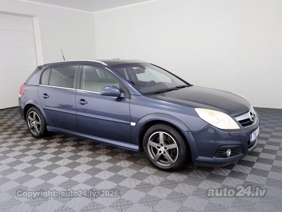 Zils Opel Signum 2006 Tallina, ar dzinēja tilpumu 3.00 L un nobraukumu 359 tūkst. km par 1199 €, foto 1 vietnē AUTOMOTO.COM.LV