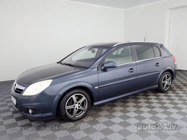 Blue Opel Signum 2006 in Tallinn, with an engine capacity of 3.00 L and mileage of 359 thousand km for 1199 €, photo 2 on AUTOMOTO.COM.LV