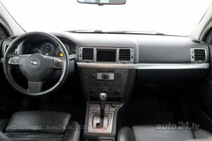Zils Opel Signum 2006 Tallina, ar dzinēja tilpumu 3.00 L un nobraukumu 359 tūkst. km par 1199 €, foto 5 vietnē AUTOMOTO.COM.LV