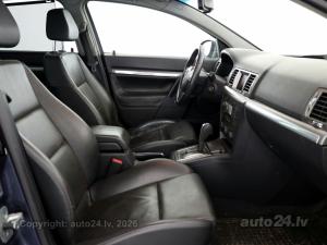 Zils Opel Signum 2006 Tallina, ar dzinēja tilpumu 3.00 L un nobraukumu 359 tūkst. km par 1199 €, foto 6 vietnē AUTOMOTO.COM.LV