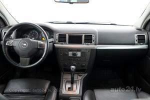 Blue Opel Signum 2006 in Tallinn, with an engine capacity of 3.00 L and mileage of 359 thousand km for 999 €, photo 6 on AUTOMOTO.COM.LV