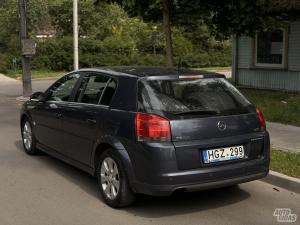Синий Опель Сигнум 2006 в Вильнюс, объемом двигателя 1.90 л и пробегом 334 тыс. км за 1750 €, фото 9 на AUTOMOTO.COM.LV