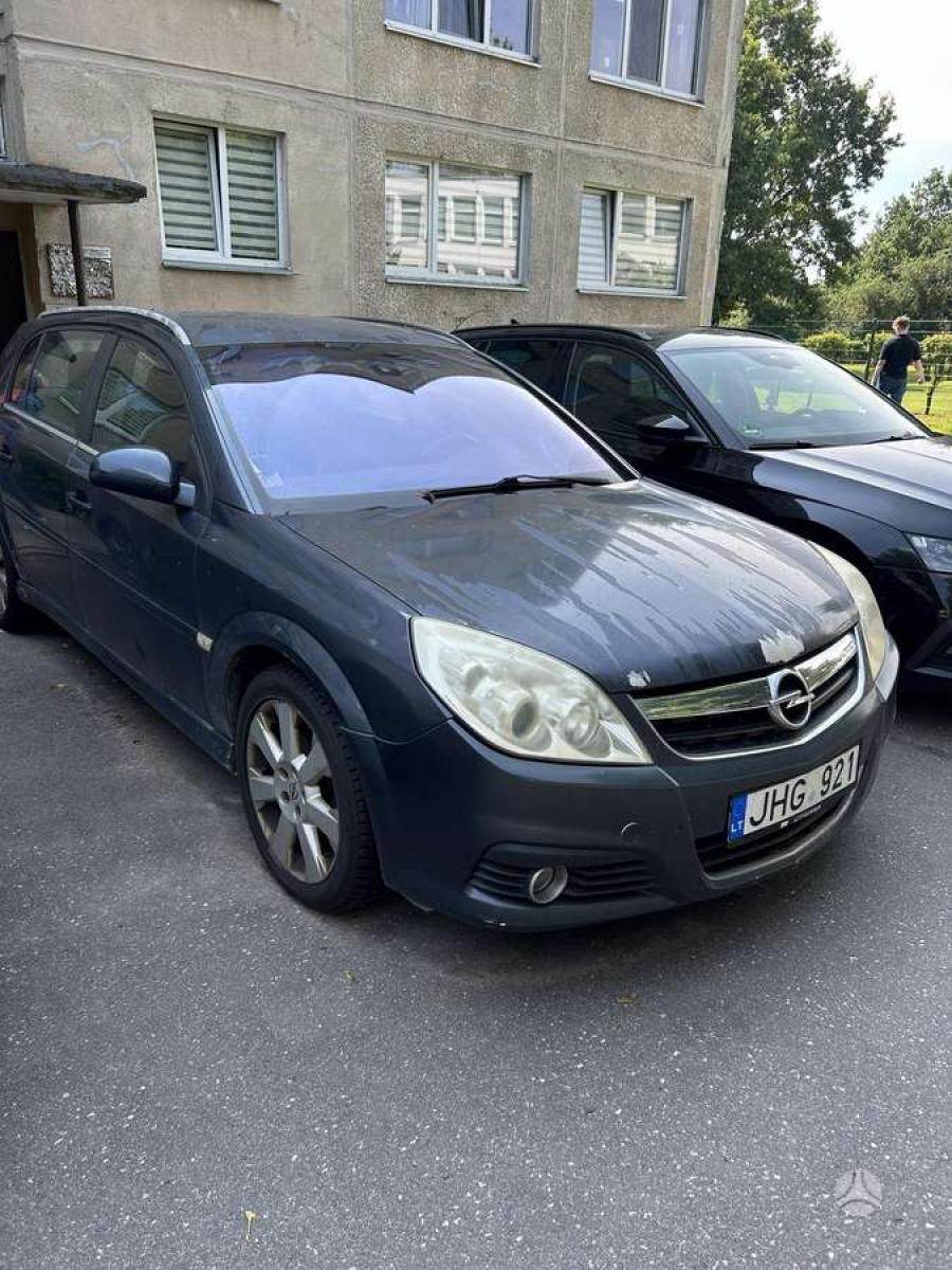 Zils Opel Signum 2006 Viļņa, ar dzinēja tilpumu 1.91 L un nobraukumu 271 tūkst. km par 500 €, foto 3 vietnē AUTOMOTO.COM.LV