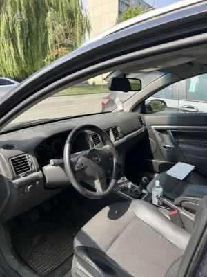 Zils Opel Signum 2006 Viļņa, ar dzinēja tilpumu 1.91 L un nobraukumu 271 tūkst. km par 500 €, foto 8 vietnē AUTOMOTO.COM.LV
