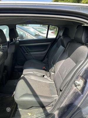 Zils Opel Signum 2006 Viļņa, ar dzinēja tilpumu 1.91 L un nobraukumu 271 tūkst. km par 500 €, foto 10 vietnē AUTOMOTO.COM.LV