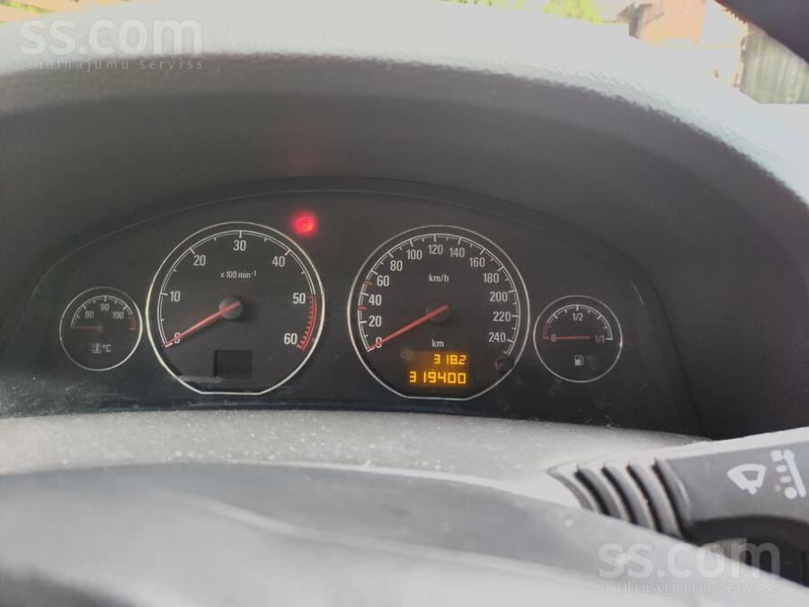 Blue Opel Signum 2006 in Riga, with an engine capacity of 1.90 L and mileage of 320 thousand km for 1200 €, photo 10 on AUTOMOTO.COM.LV