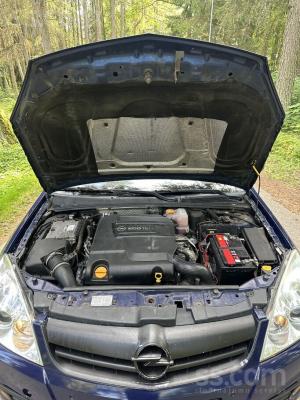 Zils Opel Signum 2006 Rēzekne, ar dzinēja tilpumu 3.00 L un nobraukumu 360 tūkst. km par 1500 €, foto 13 vietnē AUTOMOTO.COM.LV