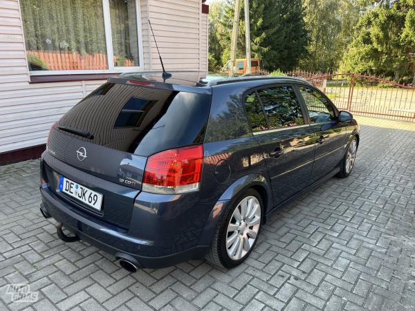 Opel Signum 2006 VilkaviÅ”kis vietnÄ Zils Opel Signum 2006 VilkaviÅ”kis, ar dzinÄja tilpumu 1.90 L un nobraukumu 264 tÅ«kst. km par 1950 ā¬, foto 6 vietnÄ AUTOMOTO.COM.LV