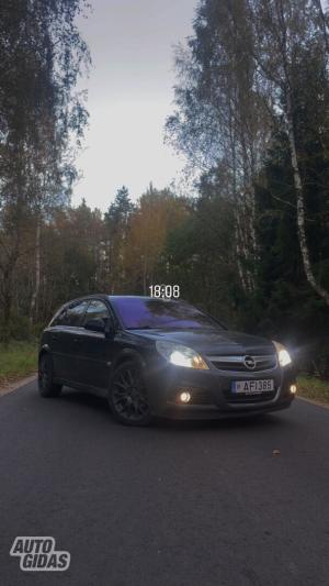 Синий Опель Сигнум 2006 в Вильнюс, объемом двигателя 1.90 л и пробегом 312 тыс. км за 1699 €, фото 3 на AUTOMOTO.COM.LV