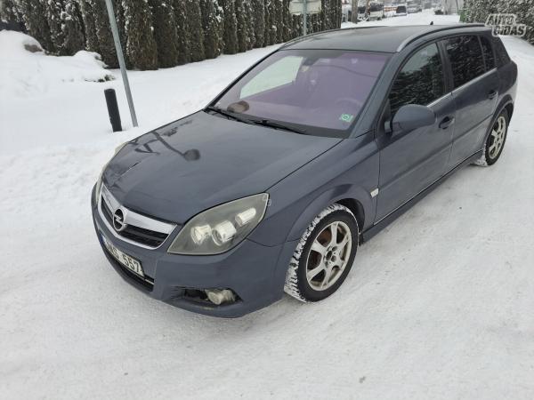 Blue Opel Signum 2007 in Akmene, with an engine capacity of 1.90 L and mileage of 241 thousand km for 500 €, photo 6 on AUTOMOTO.COM.LV
