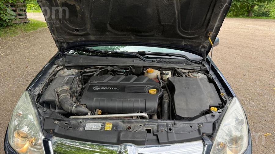 Zils Opel Signum 2007 Saldus, ar dzinēja tilpumu 1.90 L un nobraukumu 305 tūkst. km par 1699 €, foto 12 vietnē AUTOMOTO.COM.LV