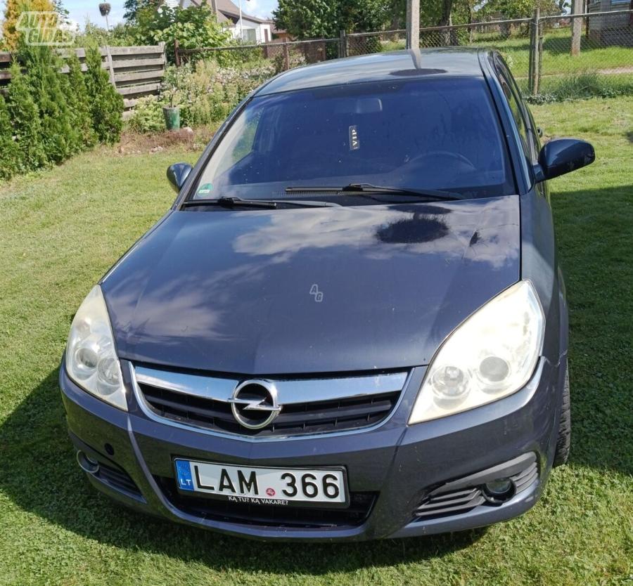 Blue Opel Signum 2007 in Telschi, with an engine capacity of 1.90 L and mileage of 285 thousand km for 600 €, photo 7 on AUTOMOTO.COM.LV