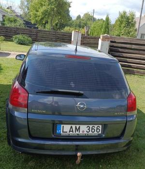 Blue Opel Signum 2007 in Telschi, with an engine capacity of 1.90 L and mileage of 285 thousand km for 600 €, photo 8 on AUTOMOTO.COM.LV