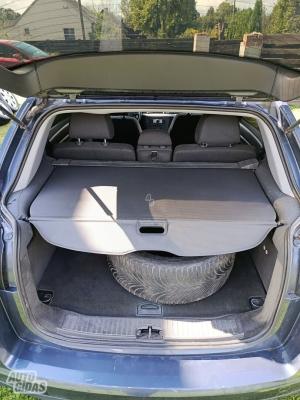 Blue Opel Signum 2007 in Telschi, with an engine capacity of 1.90 L and mileage of 285 thousand km for 600 €, photo 12 on AUTOMOTO.COM.LV