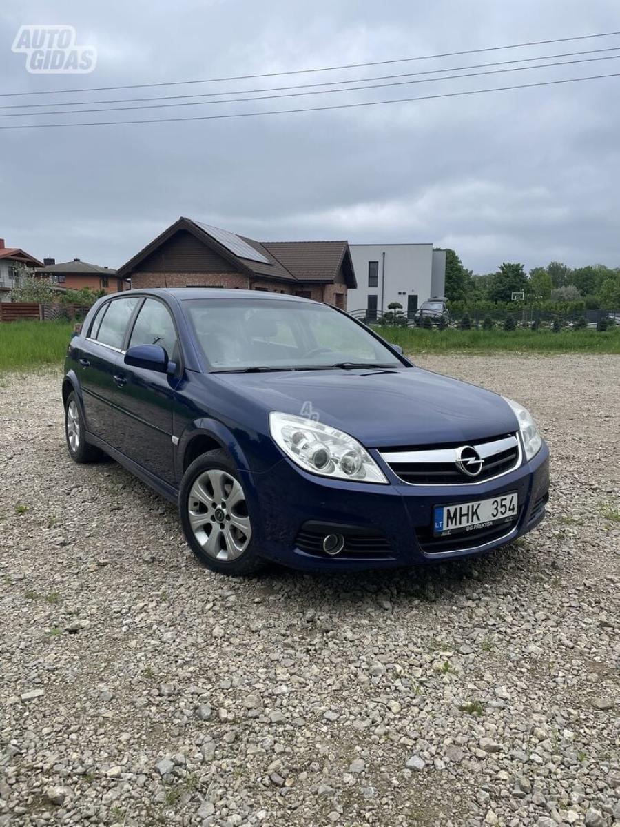 Zils Opel Signum 2008 Kauņa, ar dzinēja tilpumu 1.90 L un nobraukumu 241 tūkst. km par 1450 €, foto 3 vietnē AUTOMOTO.COM.LV