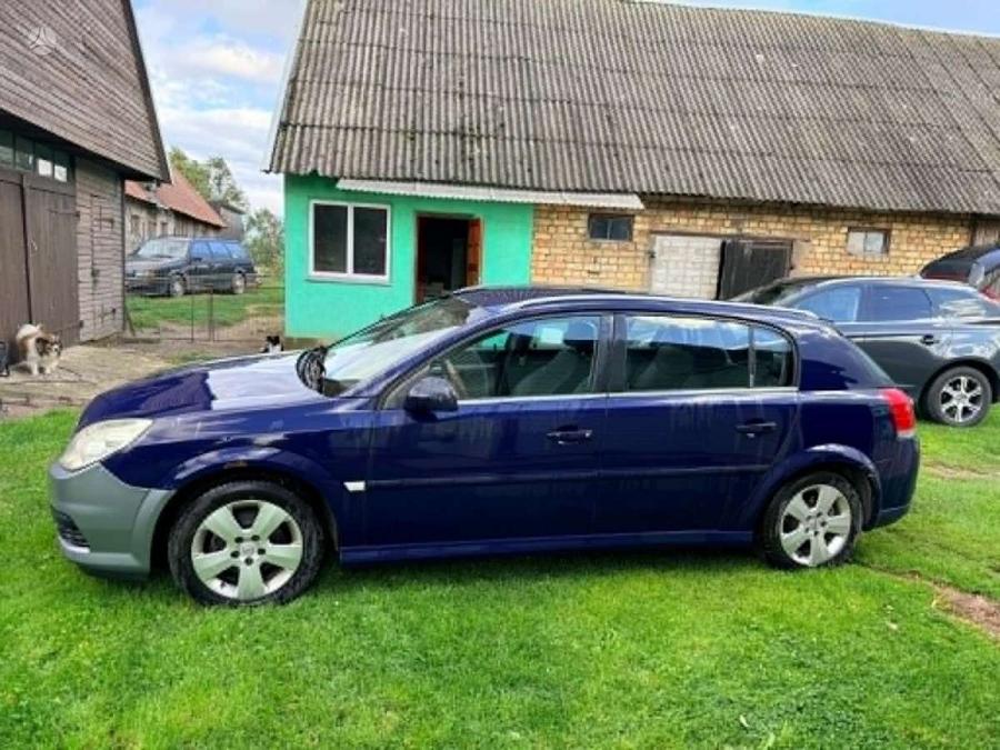 Zils Opel Signum 2008 Vilkaviškis, ar dzinēja tilpumu 1.91 L un nobraukumu 409 tūkst. km par 1100 €, foto 3 vietnē AUTOMOTO.COM.LV