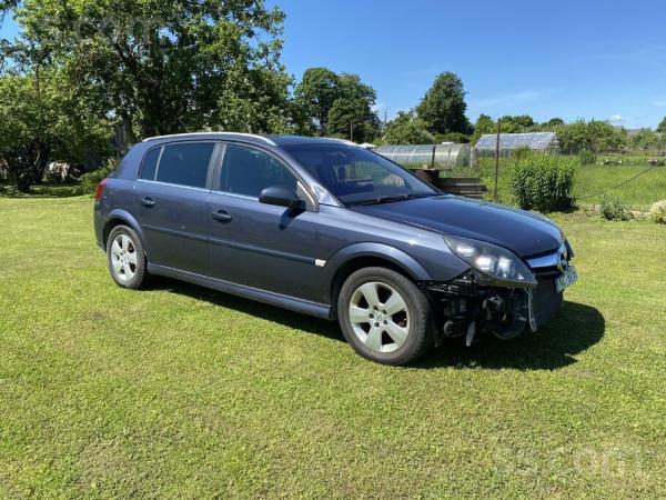 Zils Opel Signum 2006 Jēkabpils, ar dzinēja tilpumu 1.90 L un nobraukumu 390 tūkst. km par 700 €, foto 1 vietnē AUTOMOTO.COM.LV