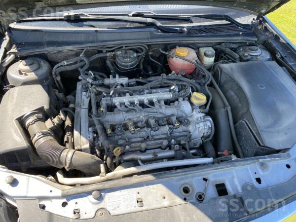 Zils Opel Signum 2006 Jēkabpils, ar dzinēja tilpumu 1.90 L un nobraukumu 390 tūkst. km par 700 €, foto 10 vietnē AUTOMOTO.COM.LV