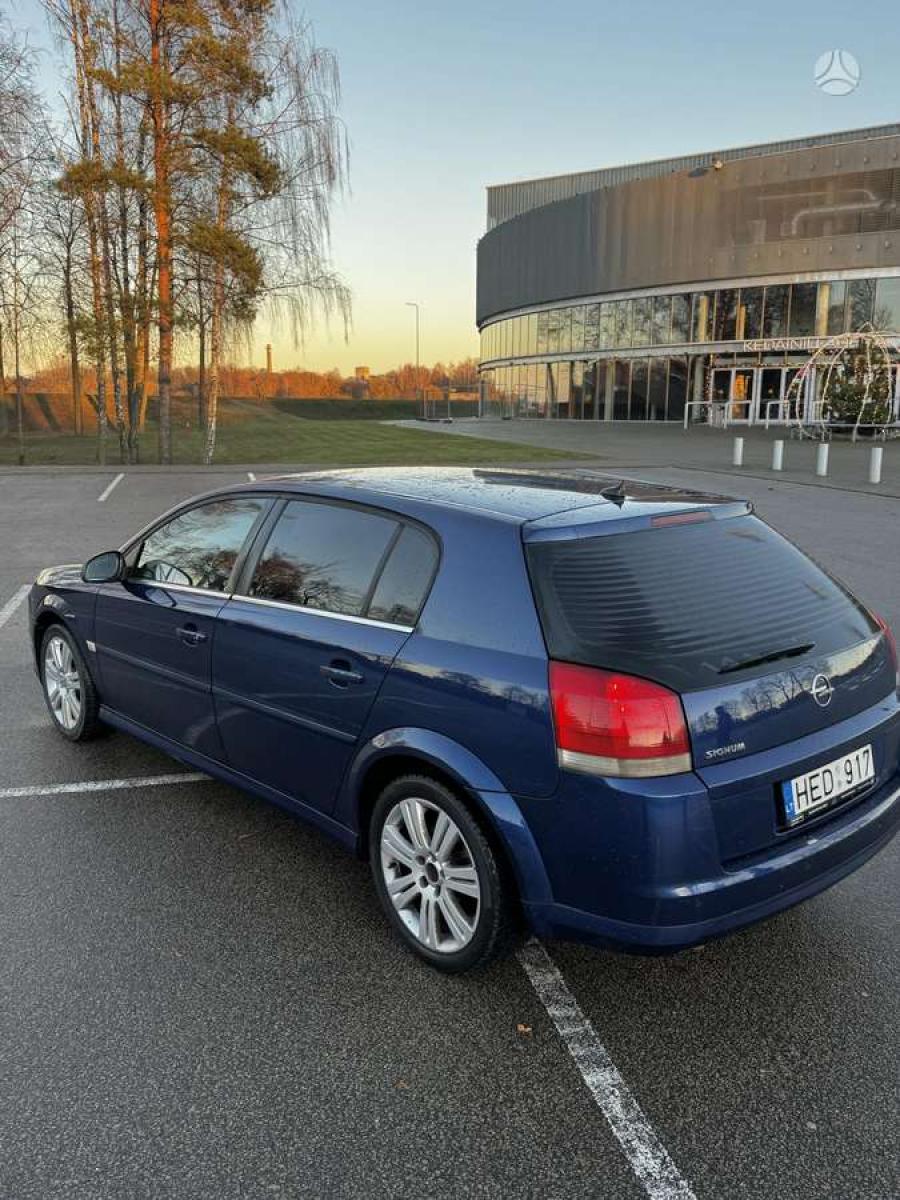 Zils Opel Signum 2007 Kėdainiai, ar dzinēja tilpumu 1.90 L un nobraukumu 3640 tūkst. km par 1500 €, foto 2 vietnē AUTOMOTO.COM.LV