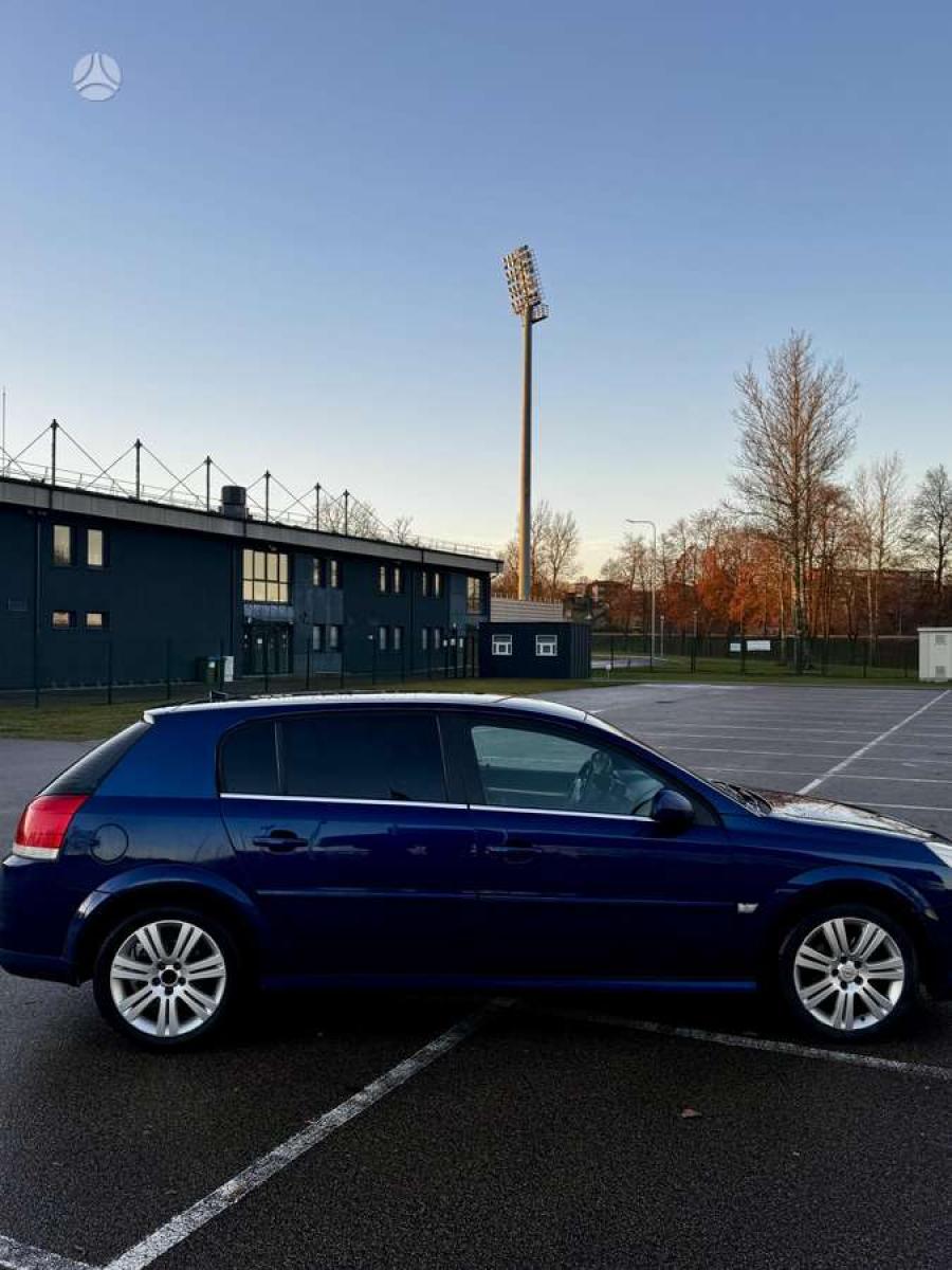 Zils Opel Signum 2007 Kėdainiai, ar dzinēja tilpumu 1.90 L un nobraukumu 3640 tūkst. km par 1500 €, foto 4 vietnē AUTOMOTO.COM.LV