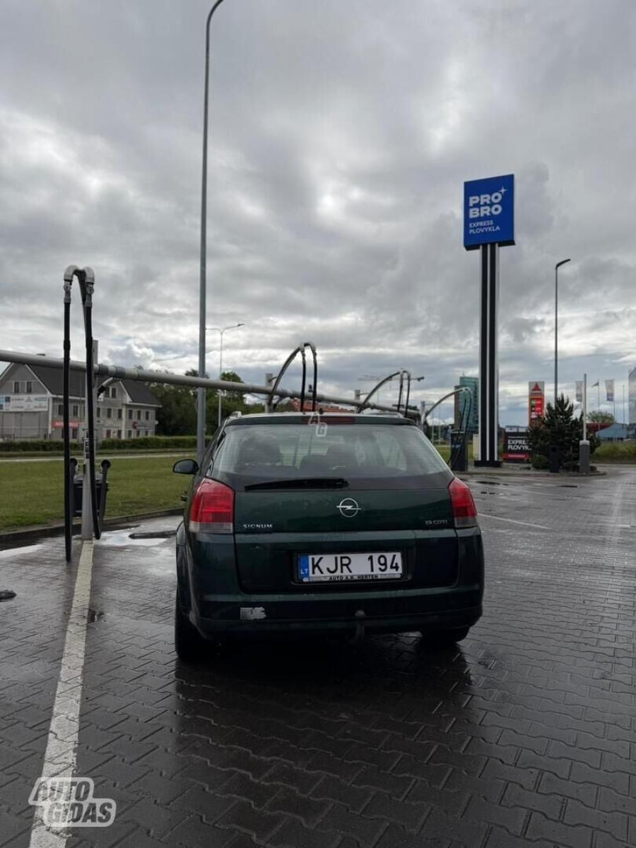 Green Opel Signum 2006 in Klaipeda, with an engine capacity of 1.90 L and mileage of 250 thousand km for 1300 €, photo 5 on AUTOMOTO.COM.LV