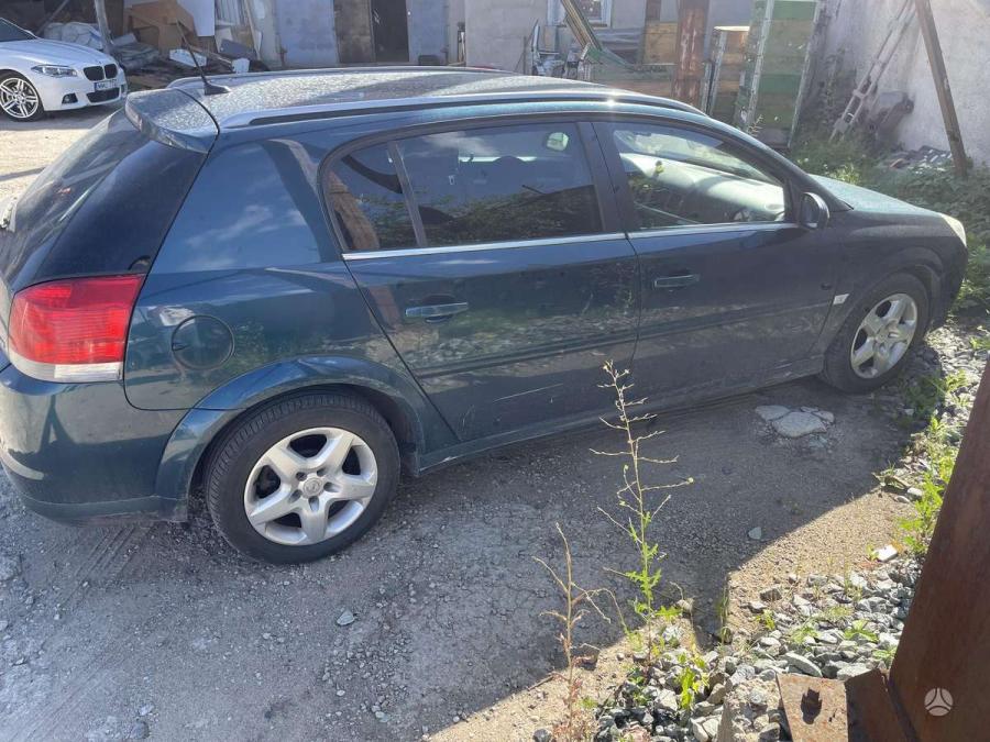 Zaļš Opel Signum 2006 Kauņa, ar dzinēja tilpumu 1.91 L un nobraukumu 301 tūkst. km par 600 €, foto 11 vietnē AUTOMOTO.COM.LV
