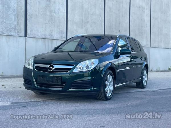 Green Opel Signum 2007 in Tartu, with an engine capacity of 2.20 L and mileage of 129 thousand km for 3950 €, photo 5 on AUTOMOTO.COM.LV