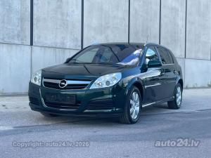 Green Opel Signum 2007 in Tartu, with an engine capacity of 2.20 L and mileage of 129 thousand km for 3950 €, photo 6 on AUTOMOTO.COM.LV