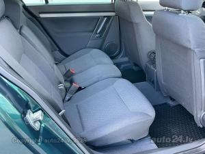 Green Opel Signum 2007 in Tartu, with an engine capacity of 2.20 L and mileage of 129 thousand km for 3950 €, photo 17 on AUTOMOTO.COM.LV