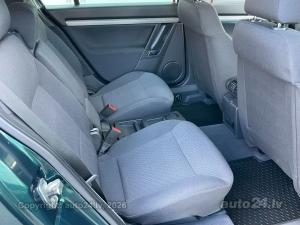Green Opel Signum 2007 in Tartu, with an engine capacity of 2.20 L and mileage of 129 thousand km for 3950 €, photo 18 on AUTOMOTO.COM.LV