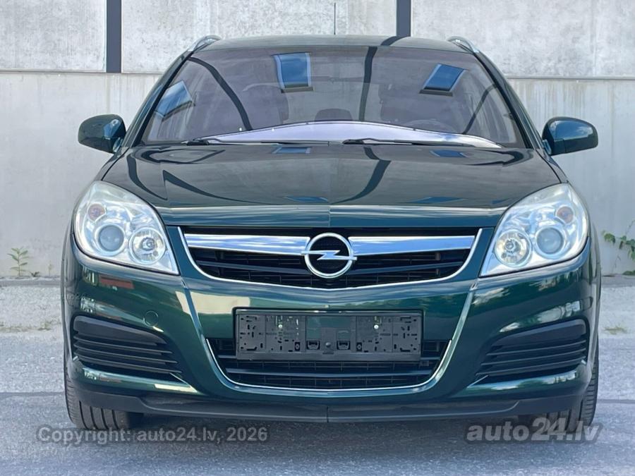 Green Opel Signum 2007 in Tartu, with an engine capacity of 2.20 L and mileage of 129 thousand km for 3950 €, photo 20 on AUTOMOTO.COM.LV