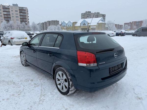 Zaļš Opel Signum 2008 Kėdainiai, ar dzinēja tilpumu 1.91 L un nobraukumu 150 tūkst. km par 1850 €, foto 3 vietnē AUTOMOTO.COM.LV