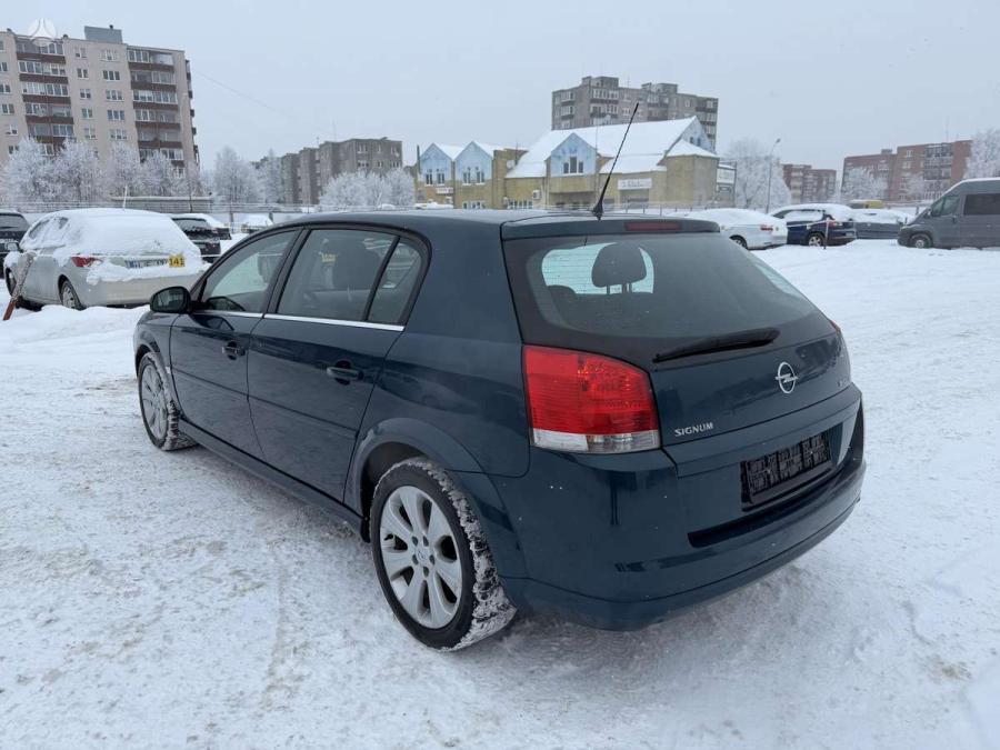 Zaļš Opel Signum 2008 Kėdainiai, ar dzinēja tilpumu 1.91 L un nobraukumu 150 tūkst. km par 1850 €, foto 3 vietnē AUTOMOTO.COM.LV