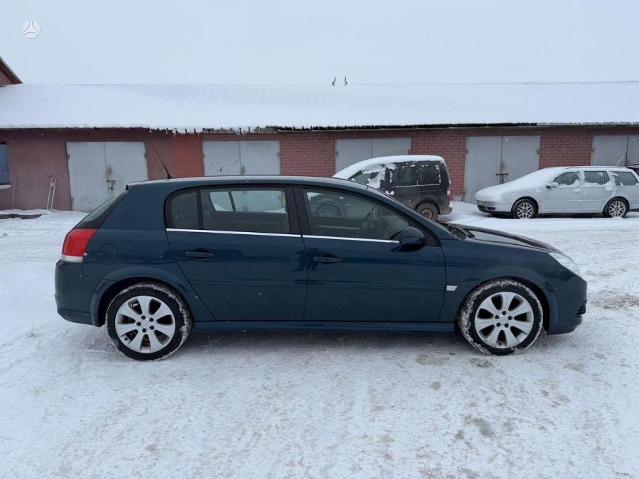 Zaļš Opel Signum 2008 Kėdainiai, ar dzinēja tilpumu 1.91 L un nobraukumu 150 tūkst. km par 1850 €, foto 6 vietnē AUTOMOTO.COM.LV