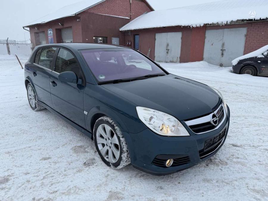 Zaļš Opel Signum 2008 Kėdainiai, ar dzinēja tilpumu 1.91 L un nobraukumu 150 tūkst. km par 1850 €, foto 7 vietnē AUTOMOTO.COM.LV