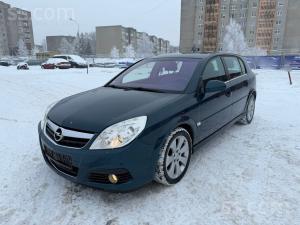 Zaļš Opel Signum 2008 Bauska, ar dzinēja tilpumu 1.90 L un nobraukumu 151 tūkst. km par 2450 €, foto  vietnē AUTOMOTO.COM.LV