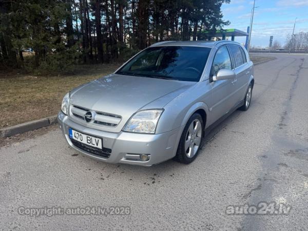 Grey Opel Signum 2003 in Tallinn, with an engine capacity of 2.20 L and mileage of 375 thousand km for 1200 €, photo 2 on AUTOMOTO.COM.LV
