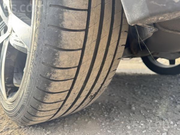 Pelēks Opel Signum 2003 Rīga, ar dzinēja tilpumu 2.20 L un nobraukumu 260 tūkst. km par 1300 €, foto 7 vietnē AUTOMOTO.COM.LV