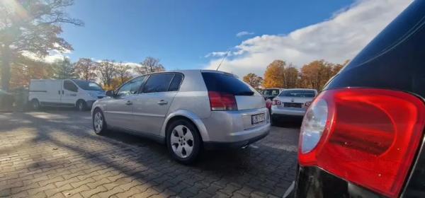 Pelēks Opel Signum 2003 Valmiera, ar dzinēja tilpumu 2.20 L un nobraukumu 3773 tūkst. km par 1500 €, foto 5 vietnē AUTOMOTO.COM.LV