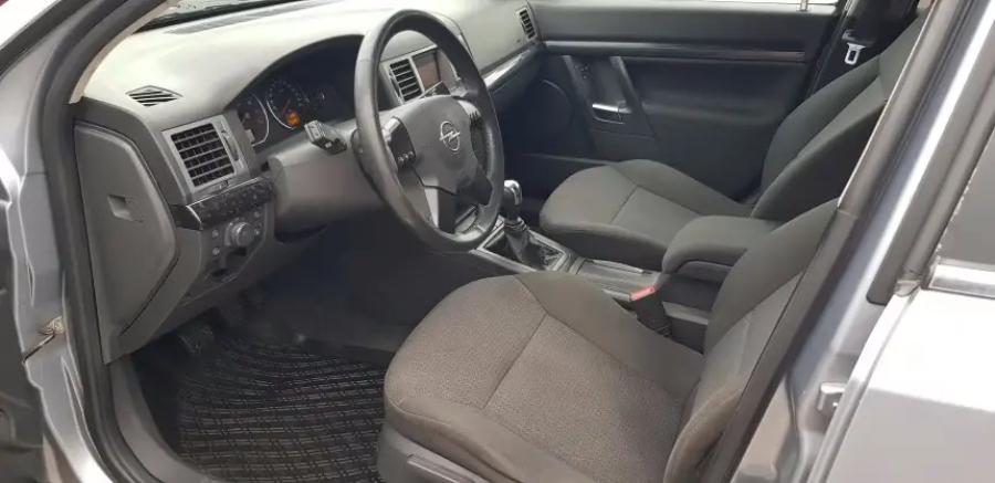 Pelēks Opel Signum 2003 Valmiera, ar dzinēja tilpumu 2.20 L un nobraukumu 23 tūkst. km par 1250 €, foto 11 vietnē AUTOMOTO.COM.LV