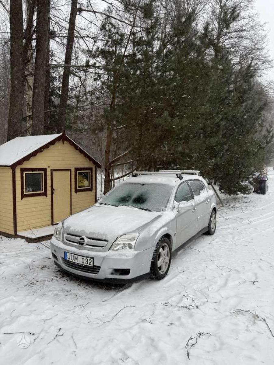 Pelēks Opel Signum 2004 Šauļi, ar dzinēja tilpumu 2.17 L un nobraukumu 360 tūkst. km par 1200 €, foto 1 vietnē AUTOMOTO.COM.LV