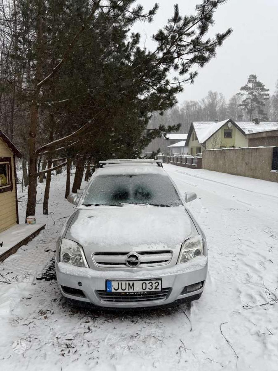 Pelēks Opel Signum 2004 Šauļi, ar dzinēja tilpumu 2.17 L un nobraukumu 360 tūkst. km par 1200 €, foto 3 vietnē AUTOMOTO.COM.LV