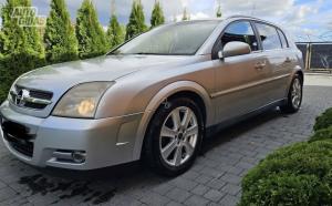 Grey Opel Signum 2004 in Kaunas, with an engine capacity of 2.20 L and mileage of 290 thousand km for 900 €, photo 2 on AUTOMOTO.COM.LV