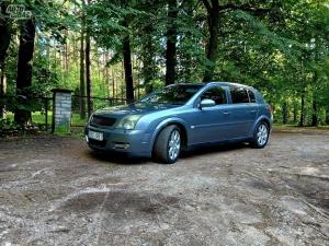 Grey Opel Signum 2004 in Klaipeda, with an engine capacity of 1.90 L and mileage of 284 thousand km for 1650 €, photo 8 on AUTOMOTO.COM.LV