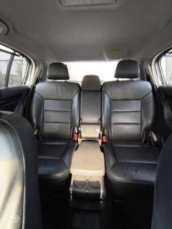 Grey Opel Signum 2004 in Klaipeda, with an engine capacity of 2.17 L and mileage of 306 thousand km for 1200 €, photo 10 on AUTOMOTO.COM.LV