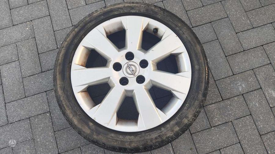 Grey Opel Signum 2004 in Klaipeda, with an engine capacity of 2.17 L and mileage of 306 thousand km for 1200 €, photo 16 on AUTOMOTO.COM.LV