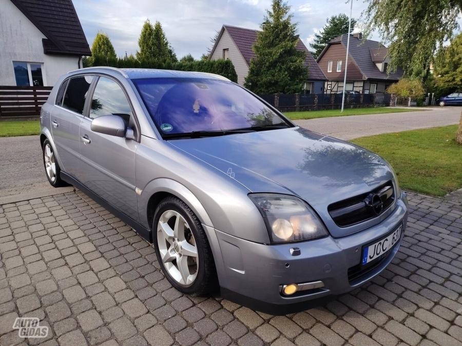 Pelēks Opel Signum 2004 Mažeikiai, ar dzinēja tilpumu 1.90 L un nobraukumu 301 tūkst. km par 1350 €, foto 4 vietnē AUTOMOTO.COM.LV