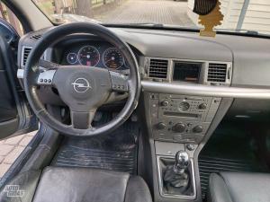 Pelēks Opel Signum 2004 Mažeikiai, ar dzinēja tilpumu 1.90 L un nobraukumu 301 tūkst. km par 1350 €, foto 10 vietnē AUTOMOTO.COM.LV