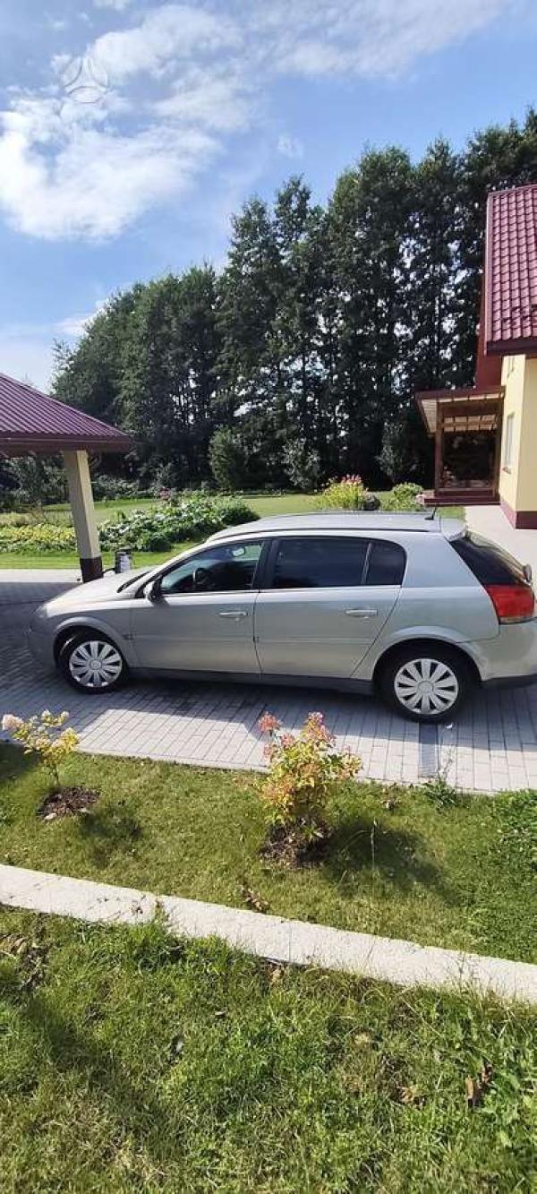 Pelēks Opel Signum 2004 Alīta, ar dzinēja tilpumu 1.91 L un nobraukumu 319 tūkst. km par 600 €, foto 3 vietnē AUTOMOTO.COM.LV